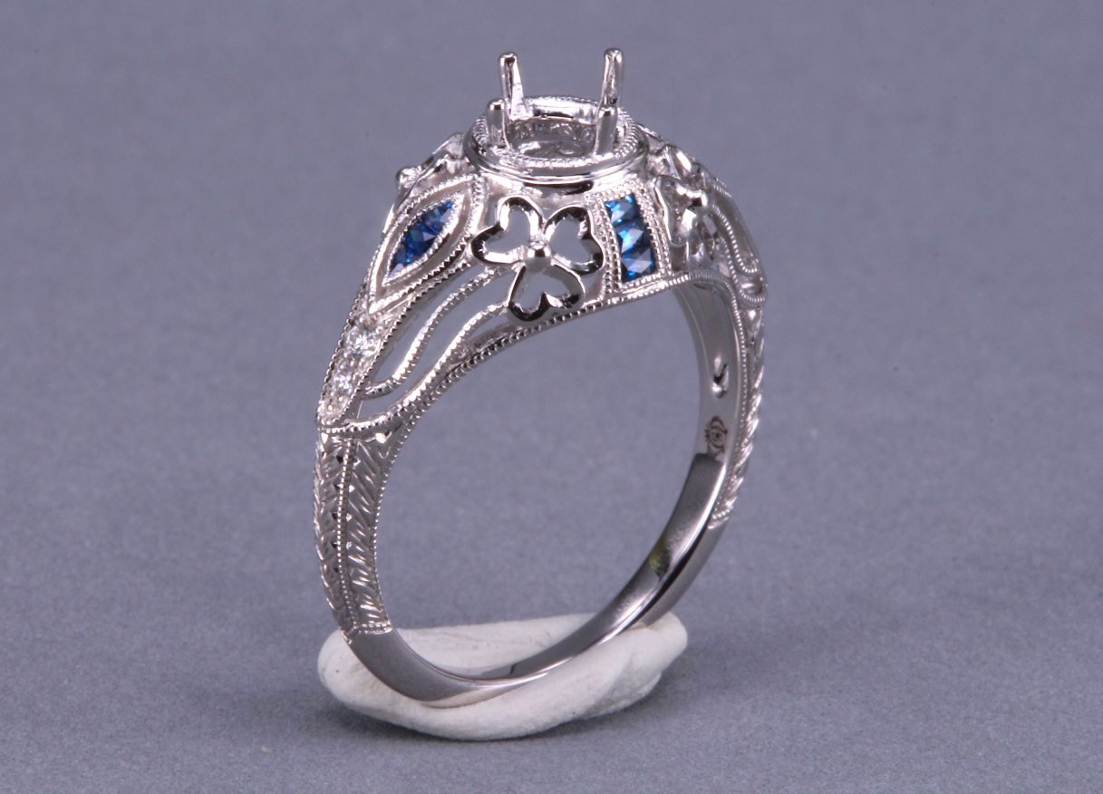 How to Buy an Engagement Ring in San Diego