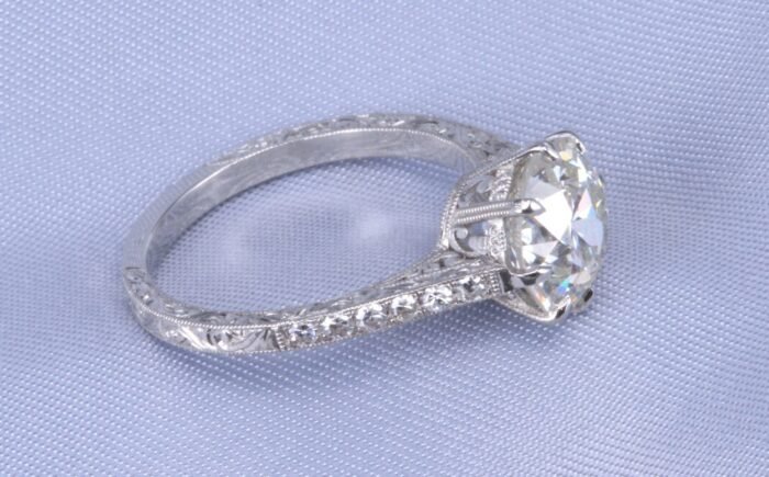 Diamond Engagement Ring Setting Guide | La Jolla Jewelers